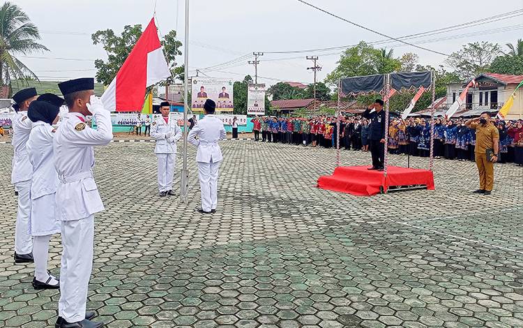 Wabup Barito Timur Bacakan Sambutan Menteri Agama Pada Peringatan Hari