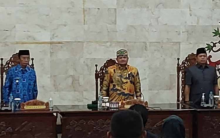 Ketua DPRD Kapuas Harapkan Rekomendasi Pansus LKPj 2022 Jadi Perhatian ... Ketua DPRD Kapuas Harapkan Rekomendasi Pansus LKPj 2022 Jadi Perhatian ...