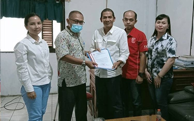 PKP Ajukan Pergantian Antar Waktu 3 Legislator DPRD Barito Timur Pindah ... PKP Ajukan Pergantian Antar Waktu 3 Legislator DPRD Barito Timur Pindah ...