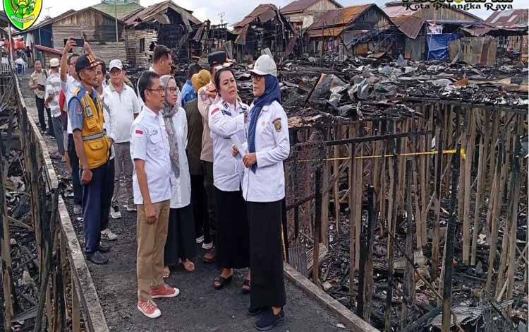 Pemko Palangka Raya Siap Tangani Dampak Kebakaran Rumah Warga Pemko Palangka Raya Siap Tangani Dampak Kebakaran Rumah Warga