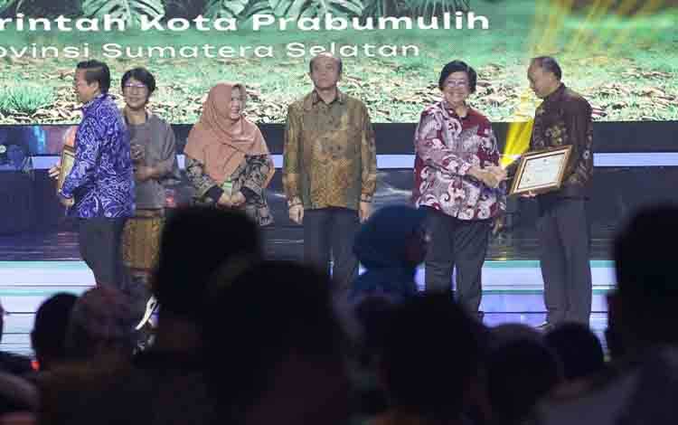 Pemko Palangka Raya Raih Penghargaan Apresiasi Pembinaan Program ... Pemko Palangka Raya Raih Penghargaan Apresiasi Pembinaan Program ...
