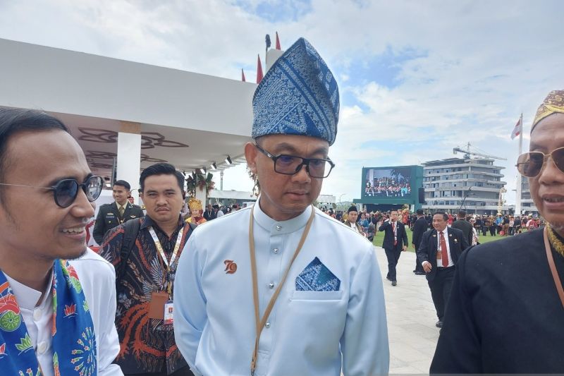 Kemajuan PLN dalam Penyediaan Listrik Bersih untuk HUT RI ke-79 Kemajuan PLN dalam Penyediaan Listrik Bersih untuk HUT RI ke-79