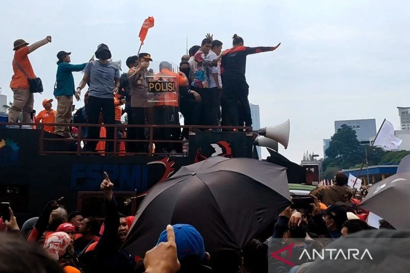 Partai Buruh Rencanakan Aksi Besar-Besaran di KPU dan DPR Partai Buruh Rencanakan Aksi Besar-Besaran di KPU dan DPR