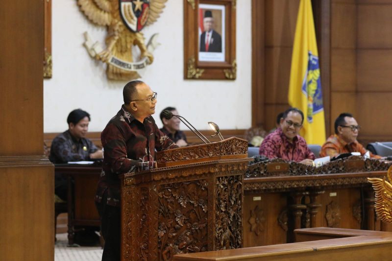 DPRD Bali Rekomendasikan Peningkatan Pendapatan untuk Tutup Defisit DPRD Bali Rekomendasikan Peningkatan Pendapatan untuk Tutup Defisit