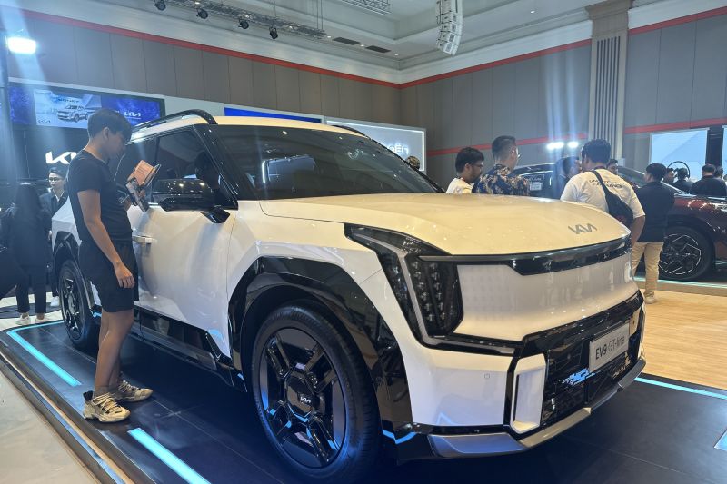 Kia EV9 Raih Penghargaan Emas Desain IDEA 2024 yang Prestisius Kia EV9 Raih Penghargaan Emas Desain IDEA 2024 yang Prestisius